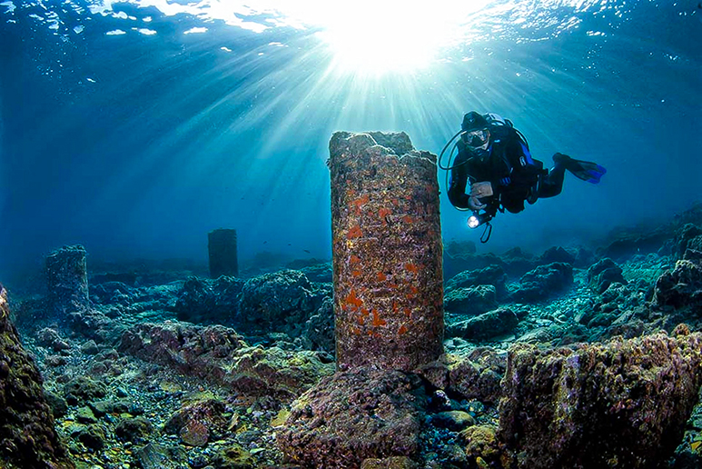 9 Mysterious Underwater Lost Cities