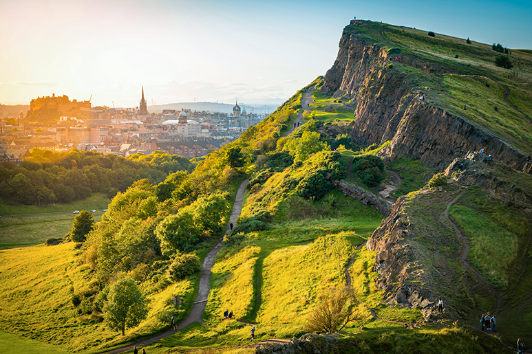 15 Best Places To Visit In Edinburgh All Year Round