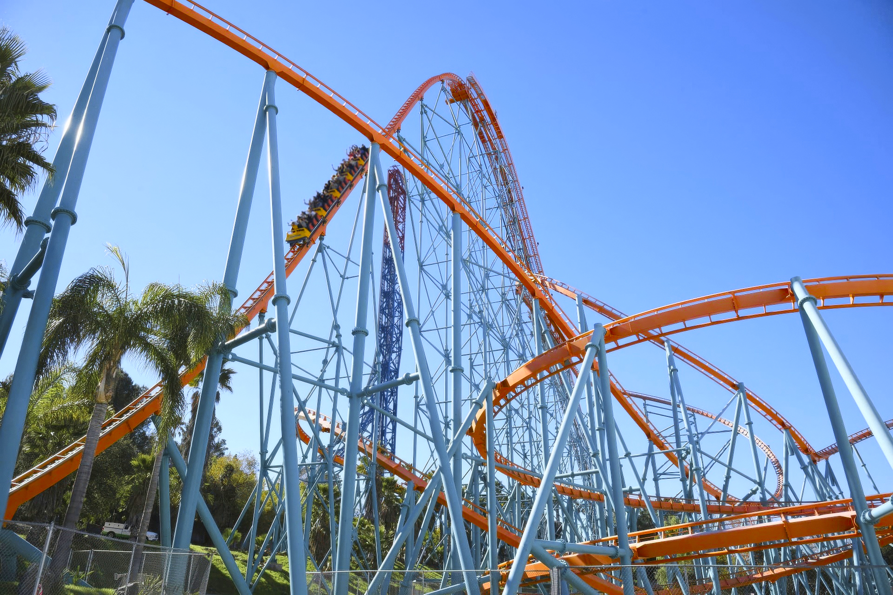 The Best Rides at Six Flags: 10 Amazing Roller Coasters
