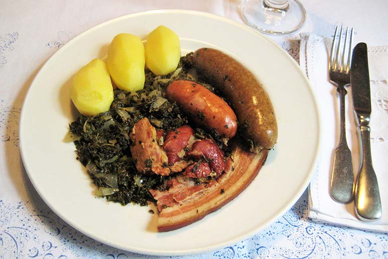 The Tastiest Food in Bremen: 10 Must-Try Local Dishes