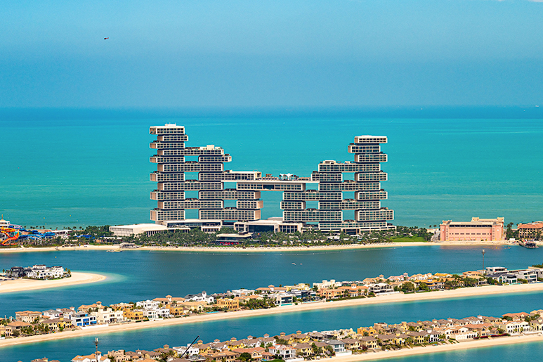 6 Famous Artworks in Dubai Worth Seeking Out