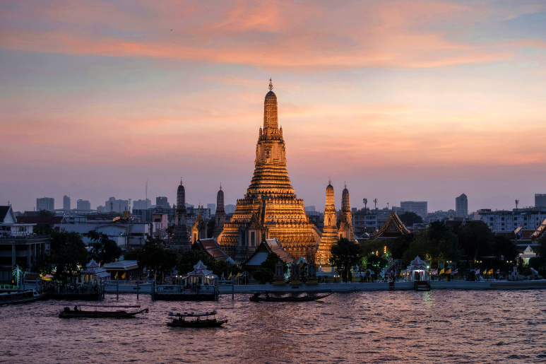 Visiting Wat Arun: What to Know Before You Go