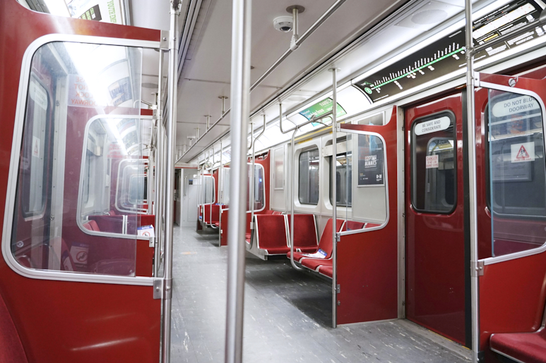 Best Way to Get Around Toronto: Everything You Need To Know