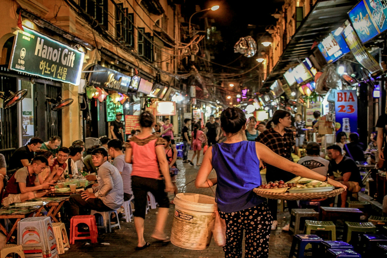 8 Incredible Things To Do in Hanoi at Night