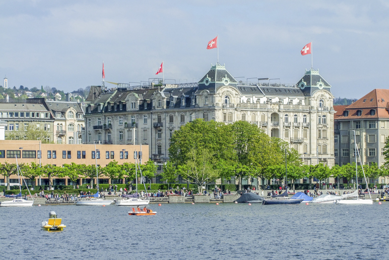 8 najlepszych miejsc do odwiedzenia w Zurychu przez cały rok