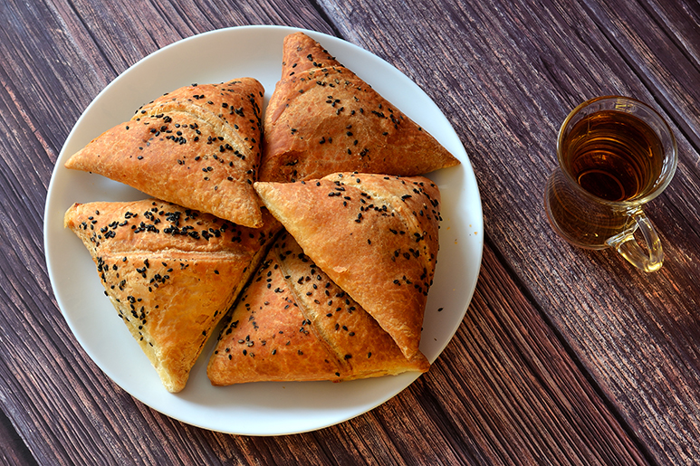 The Tastiest Food in Almaty City: 10 Must-Try Local Dishes