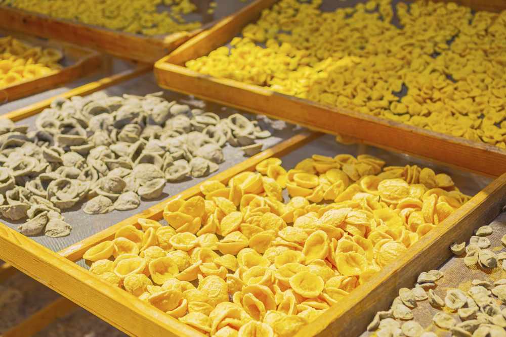 Bari Travel Guide | Insider tips, hidden gems, itineraries and more