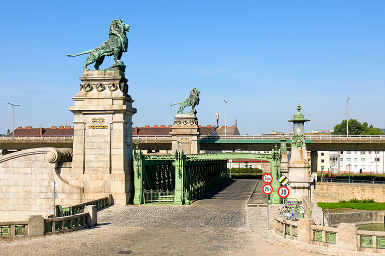 8 Best Bridges in Vienna: Iconic Landmarks and Views