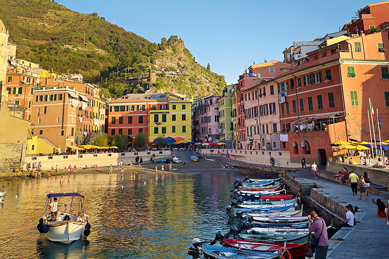 10 Incredible Hiking Destinations: Tips From Adventure Lovers