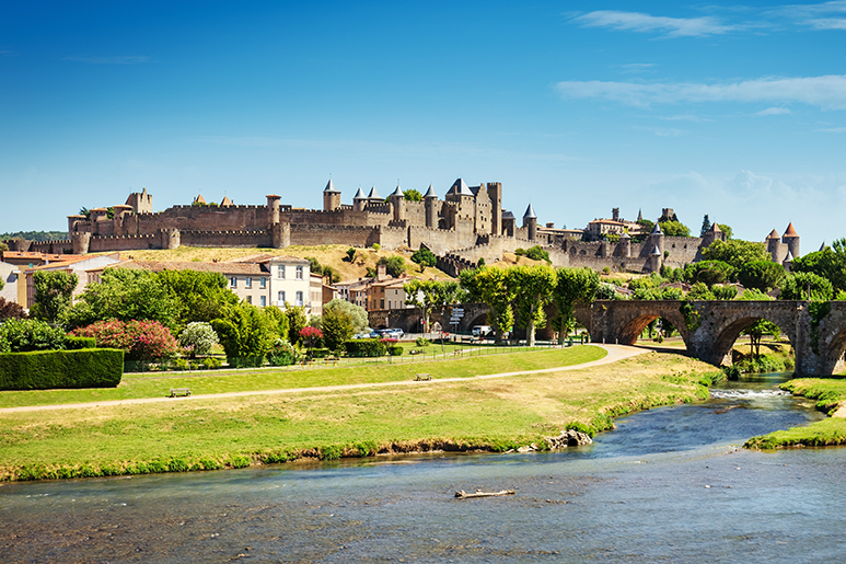 10 Unmissable Historical Places in France