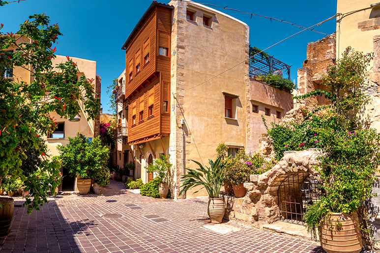 The Ultimate Guide to Your First Time in Crete