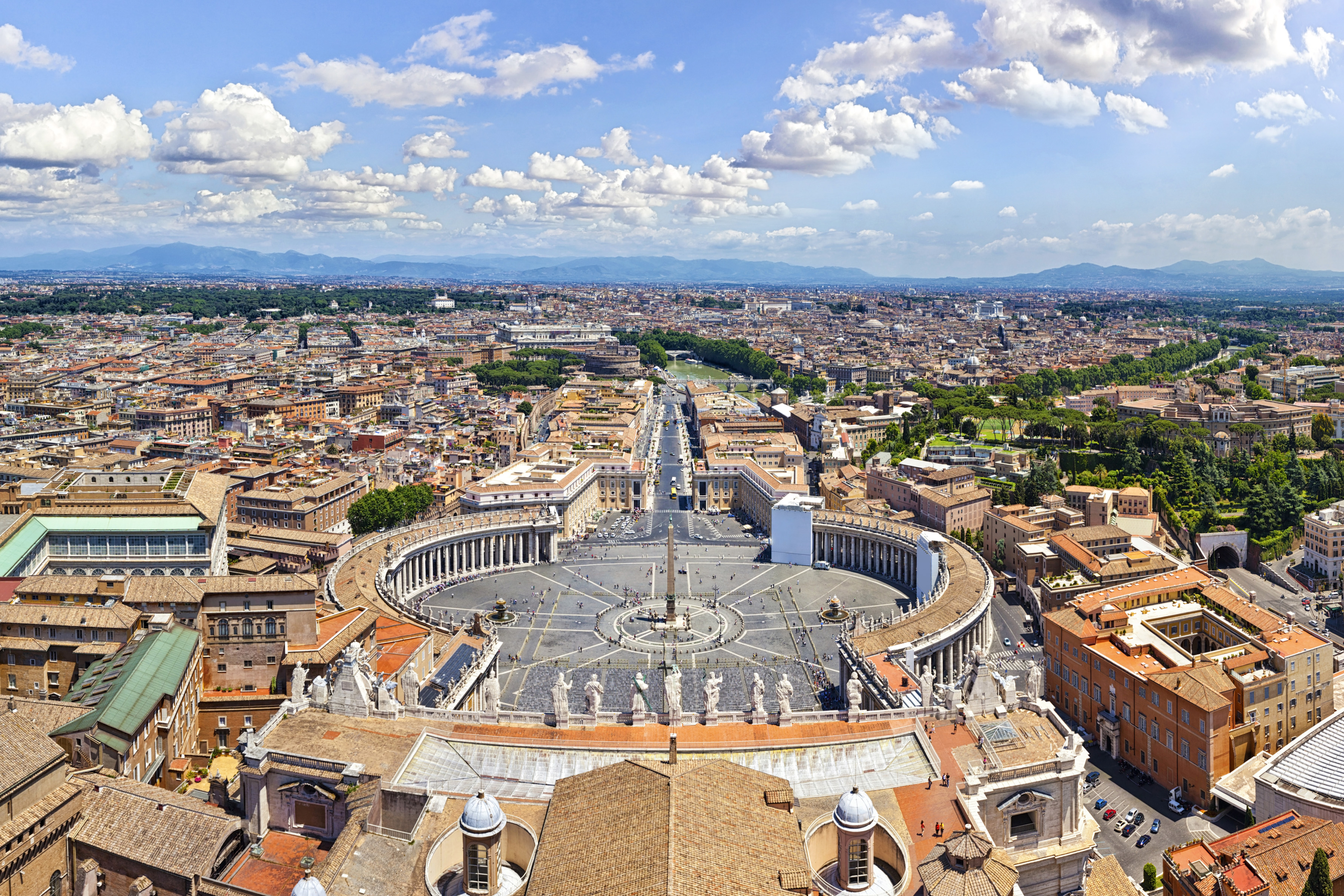 Visiting St. Peter’s Basilica: 17 Essential Tips and FAQs