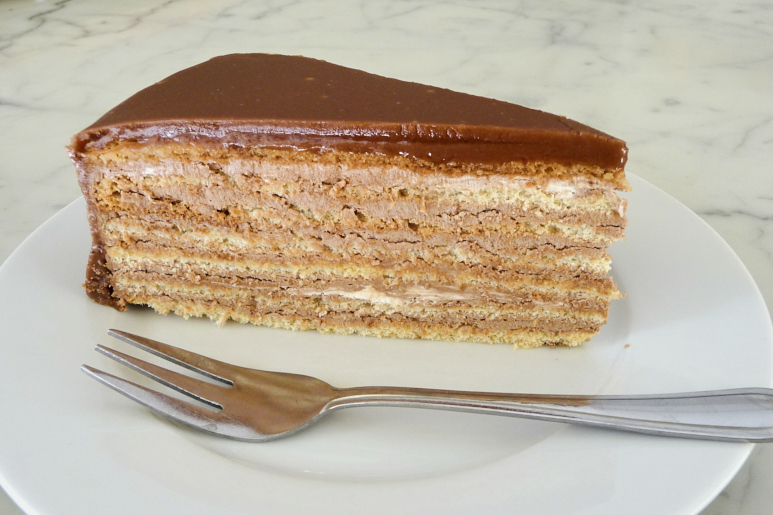 The Best Food in Munich: 10 Must-Eat Bavarian Dishes