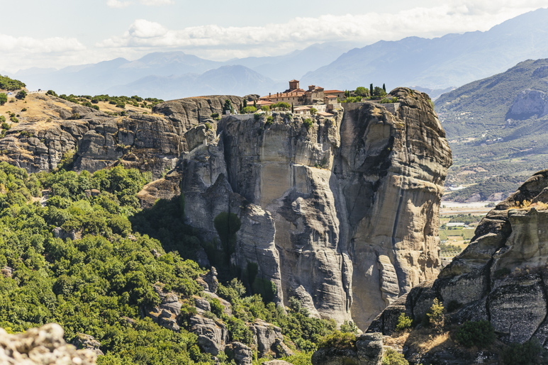 9 Best Places To Visit in Greece All Year Round