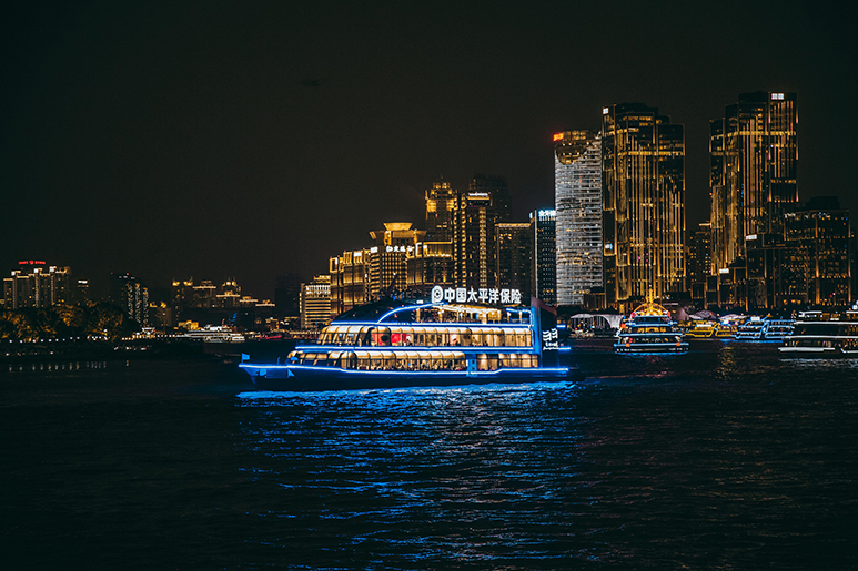 8 Awesome Things to Do in Shanghai at Night