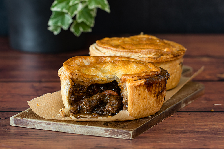 The Tastiest Food in Melbourne: 12 Must-Try Local Dishes