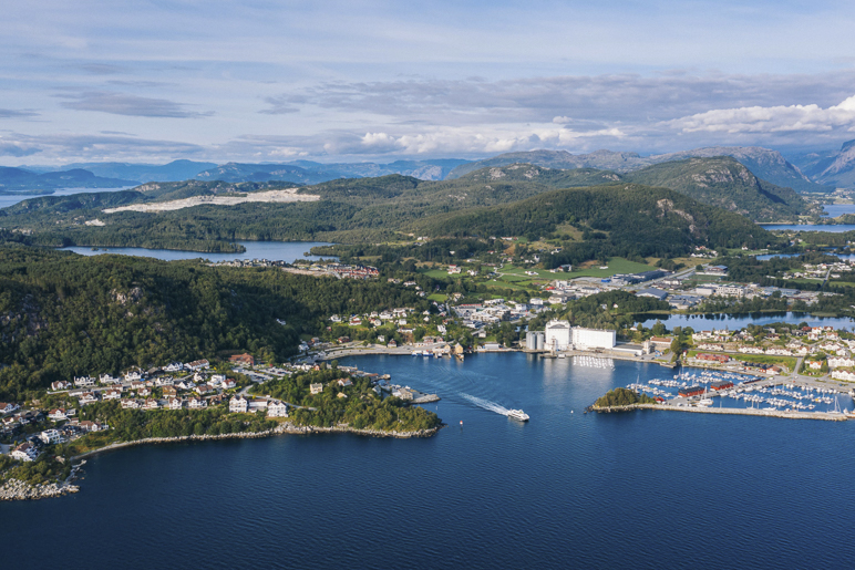 Kayaking in Norway: 8 Stunning Fjords and Islands to Paddle