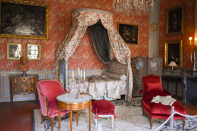 8 Epic Things to Do in Aix-en-Provence at Night