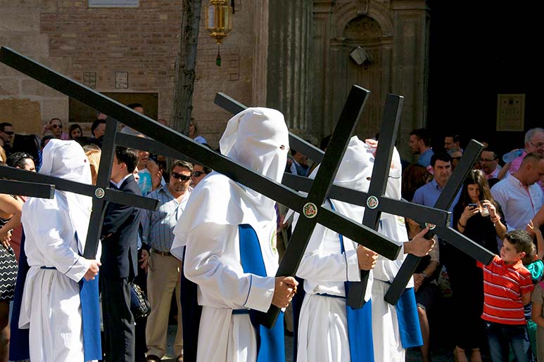 6 Best Ways To Celebrate Easter In Seville