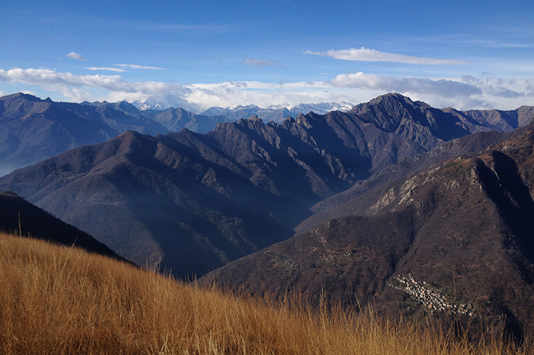 Hiking Near Milan: 5 Spectacular Trails