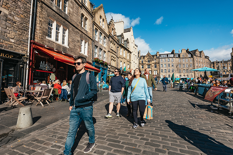 Best Way to Get Around Edinburgh