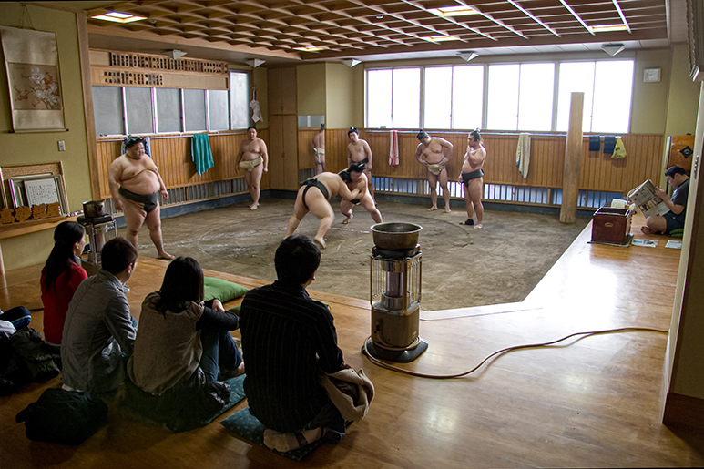Where To Watch Sumo Wrestling in Tokyo