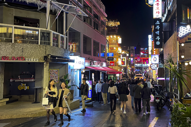 10 Unique and Fun Things To Do in Seoul