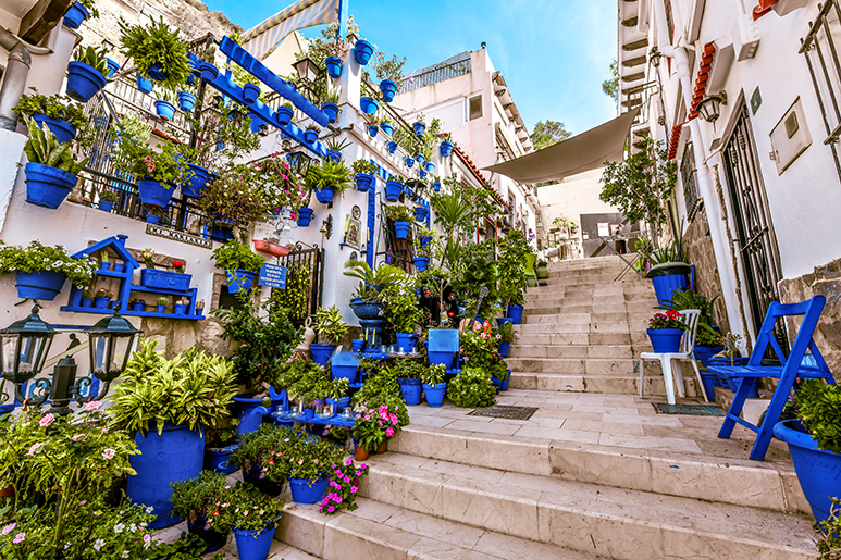 10 bästa platserna att besöka i Alicante året runt