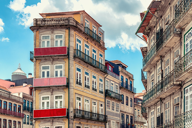 Beautiful streets you must go to when visiting Porto