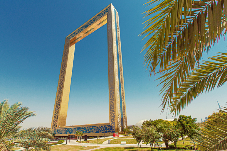 8 Best Views in Dubai — Burj Khalifa, Kite Beach, and More