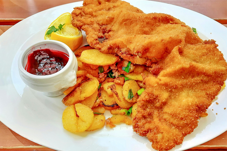 Das leckerste Essen in Österreich: 10 Gerichte, die du unbedingt ...