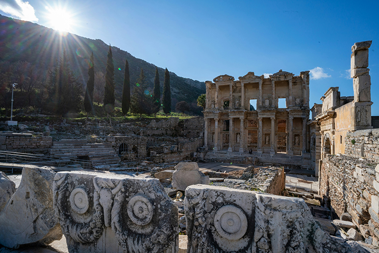 10 of the World’s Best Roman Ruins You Need To Visit