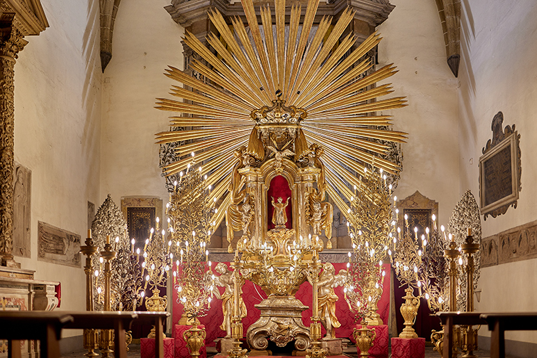 9 Famous Landmarks In Naples You Can't Miss