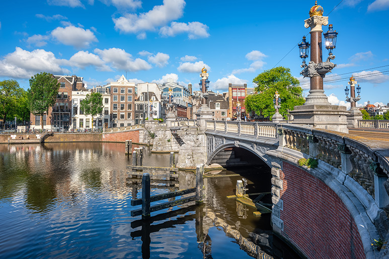 8 Best Bridges in Amsterdam To Visit