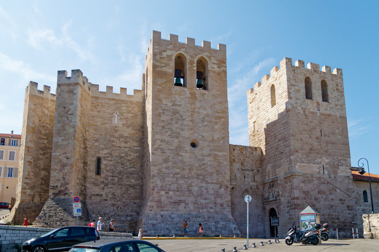 The Ultimate Guide to Your First Time in Marseille