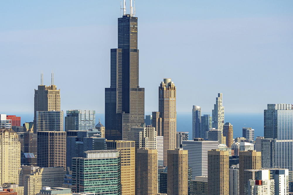Visit Willis Tower: A Guide to Chicago's 103-Floor Icon
