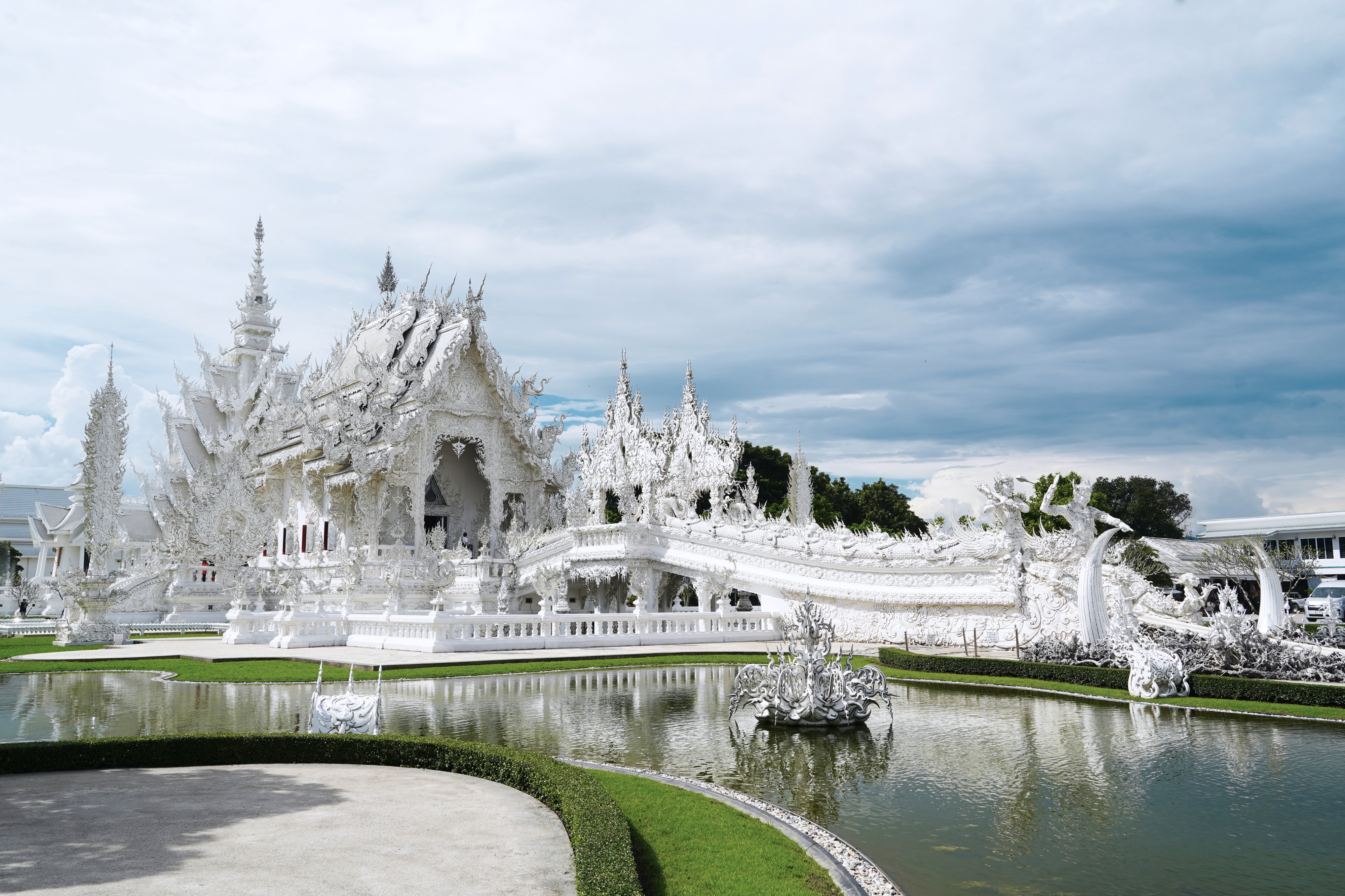 12 Of The Most Beautiful Temples In The World