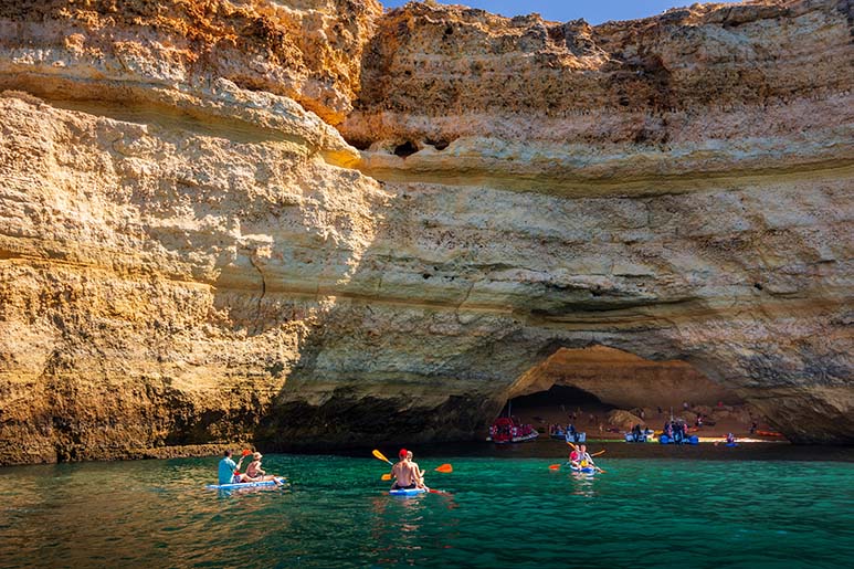 The Best Time To Visit the Algarve: A Month-By-Month Guide