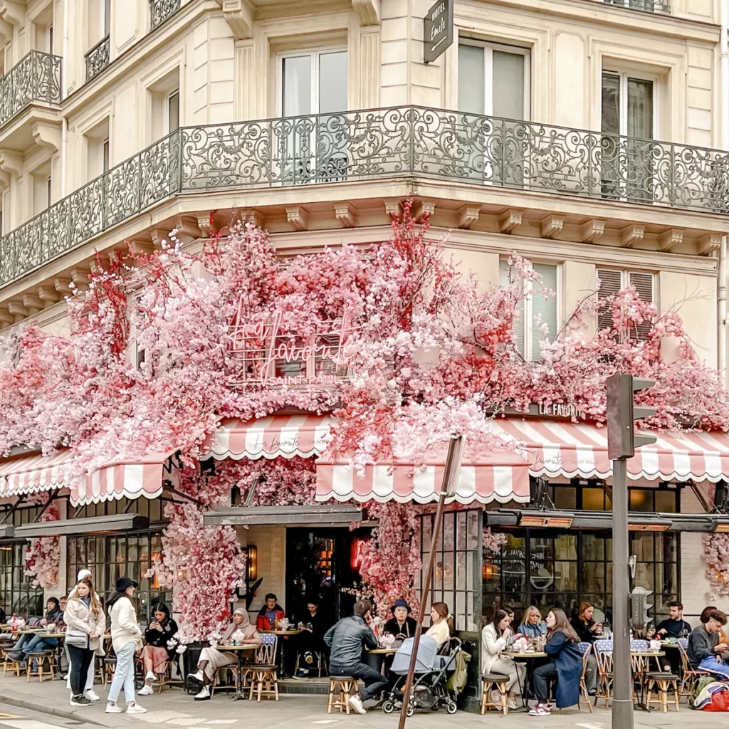 10 Fun Things To Do in Paris with Teens - GetYourGuide