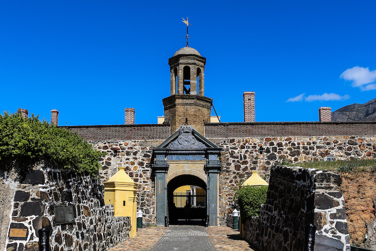 9 Must-Visit Cape Town Landmarks and Historic Sights