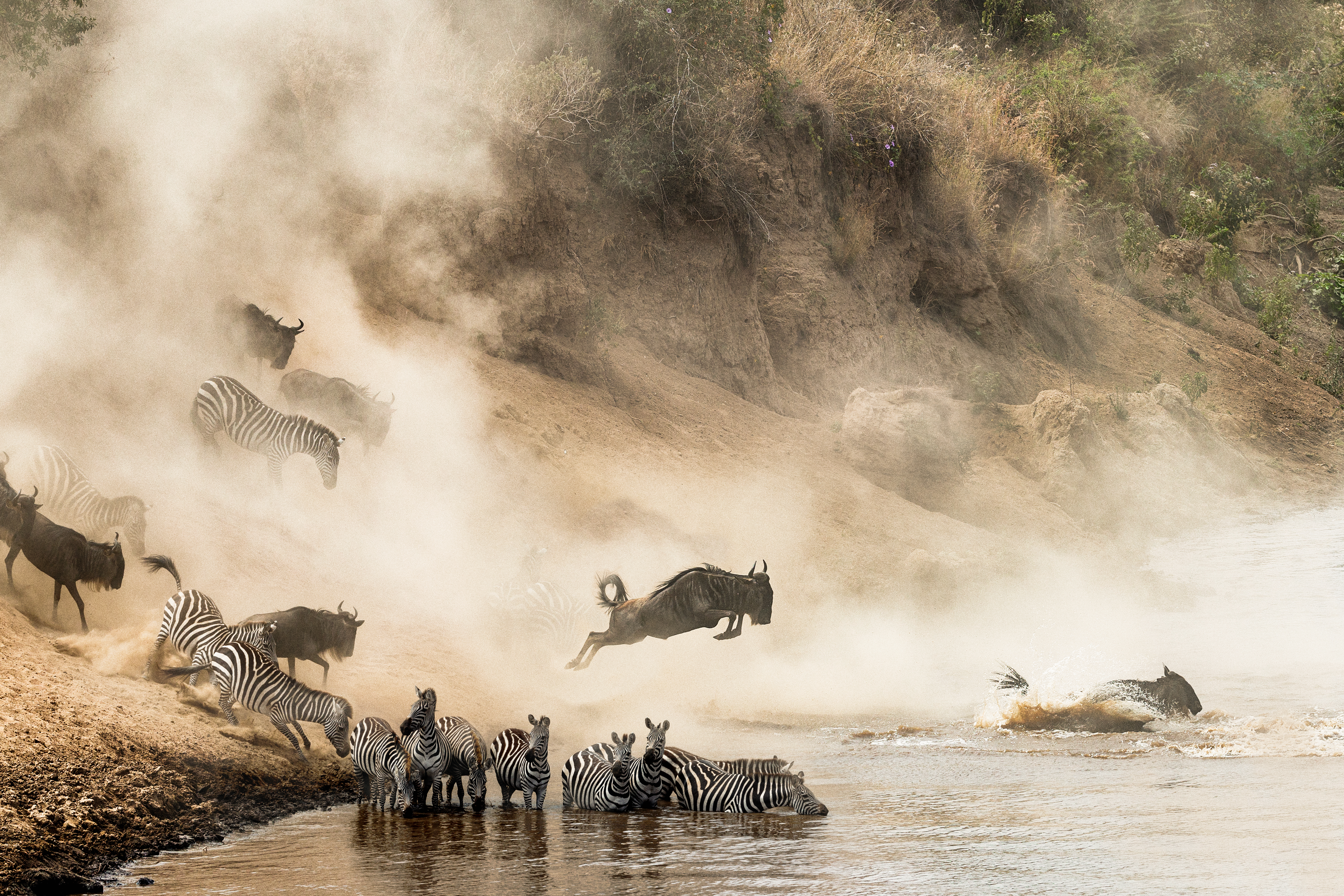 9 Wonderful and Weird Natural Phenomena You Can Visit