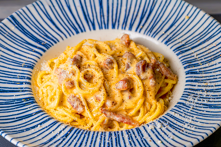 10 Gerichte, die das beste Essen in Italien zeigen