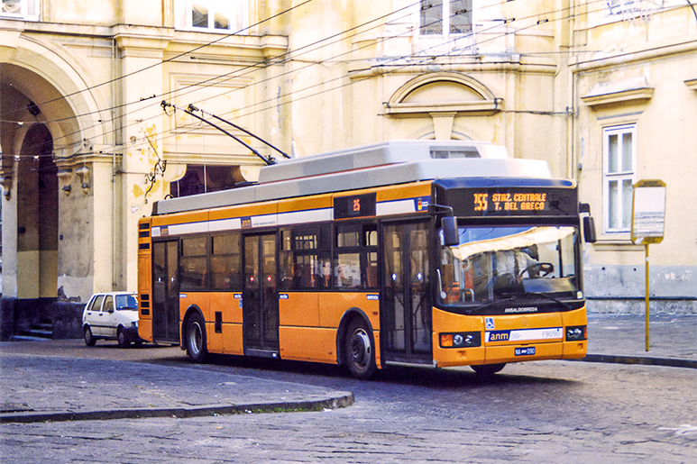 Best Way to Get Around Naples: Everything You Need To Know