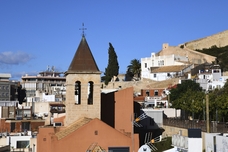 10 Romantic Things To Do in Alicante For Couples