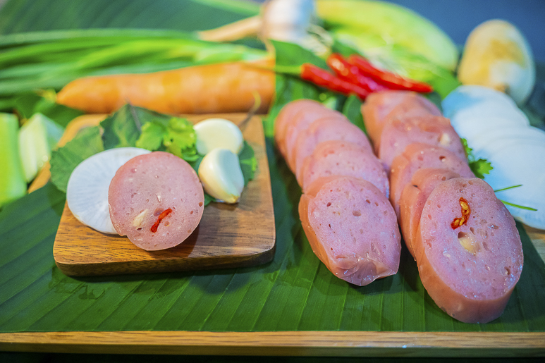 10 Yummy Dishes That Put the Food in Ha Long on the Map