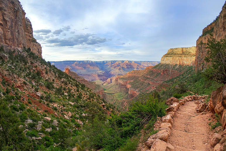 The Best US Hiking Trails For Every Adventurer