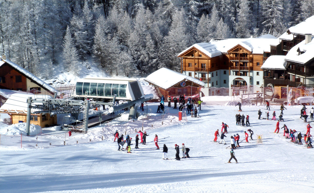 Molines en Queyras Piste Map | Plan of ski slopes and lifts | OnTheSnow