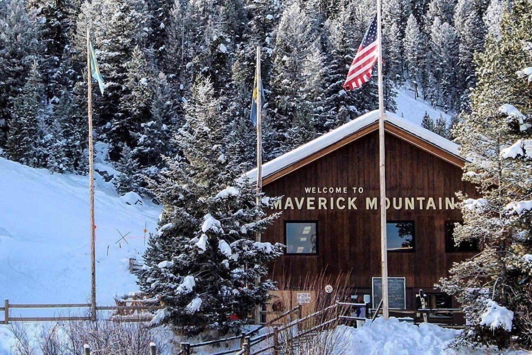 Maverick Mountain Ski Resort Area Overview - OnTheSnow