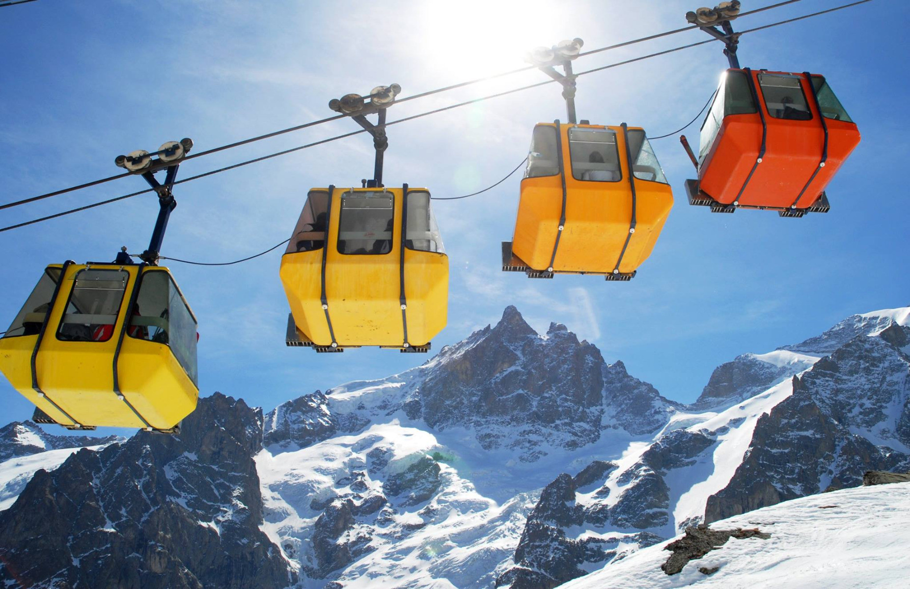 La Grave la Meije Webcams - All Live HD Cams - OnTheSnow