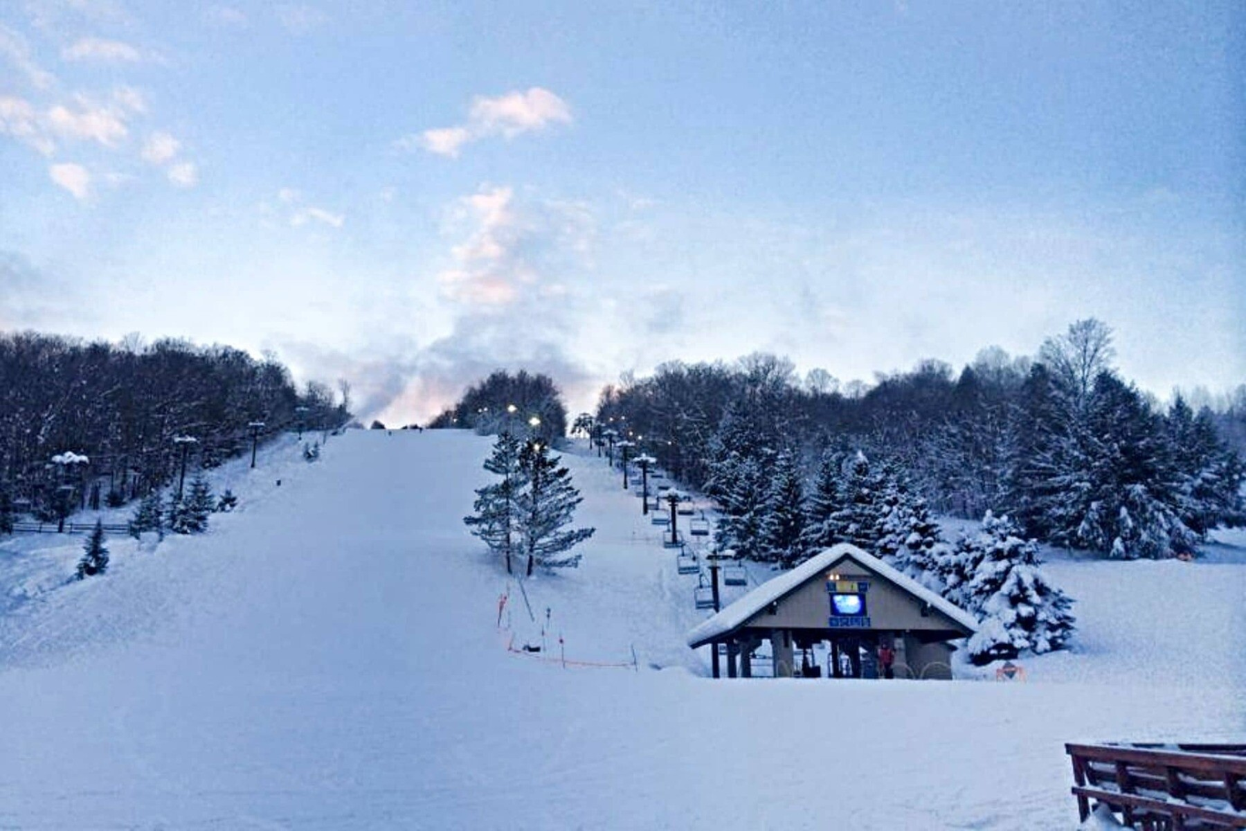 Kissing Bridge Ski Resort Area Overview - OnTheSnow